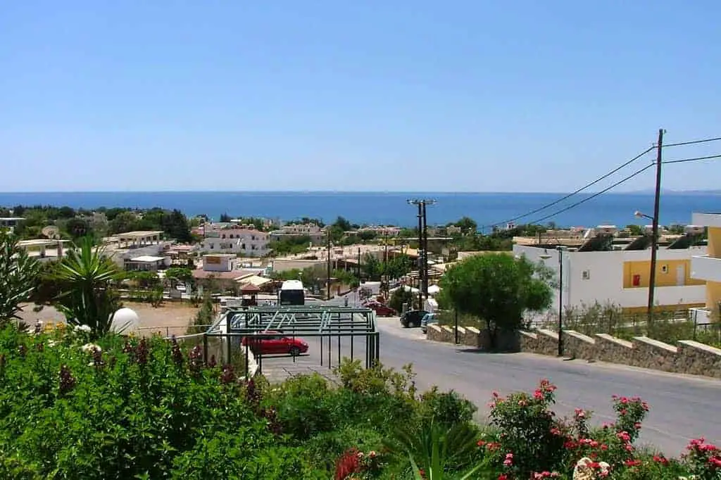 A helpful tourist guide to Pefkos Rhodes for 2021